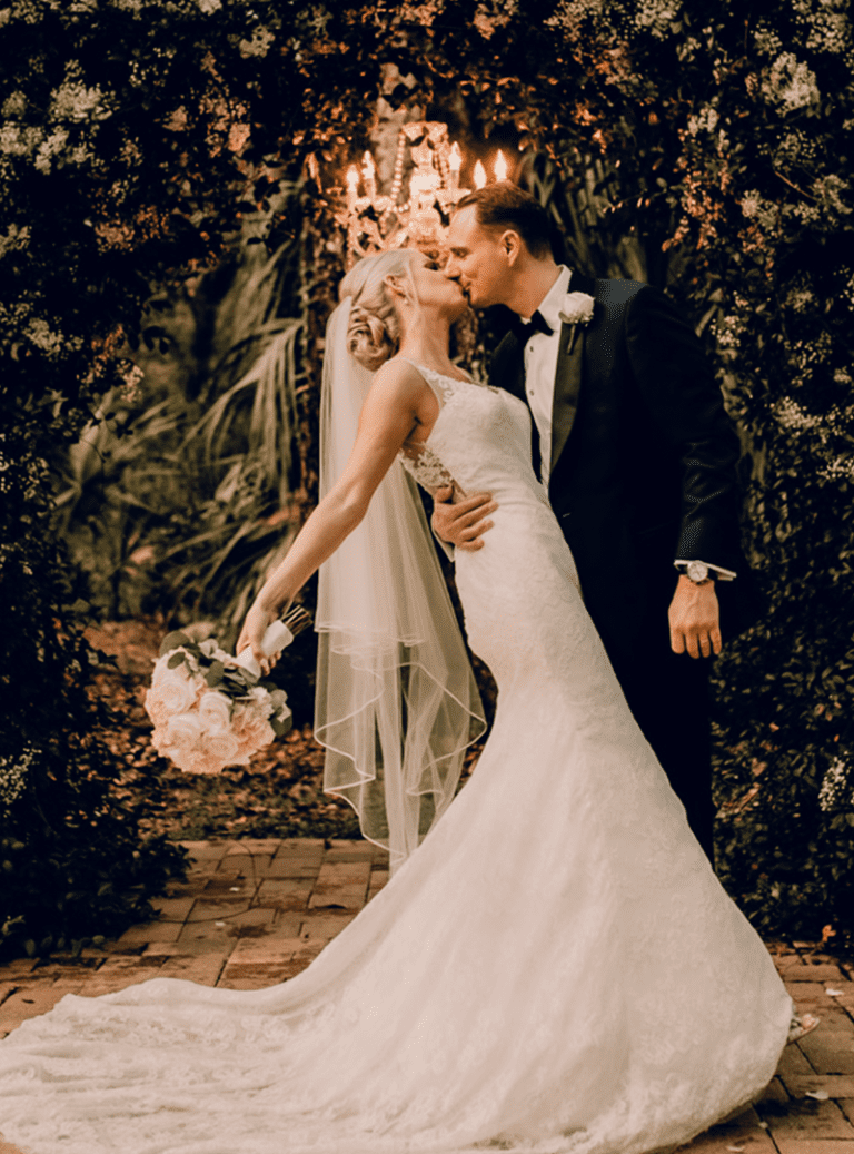 All-Inclusive Weddings in Tampa, FL | Saxon Manor Wedding Venue