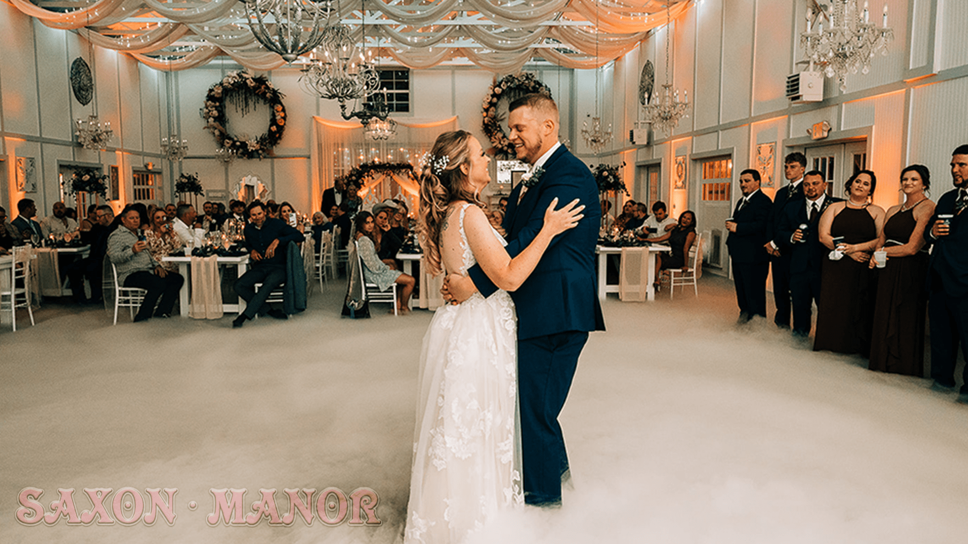 Rustic Barn Weddings in Tampa: Discover Saxon Manor