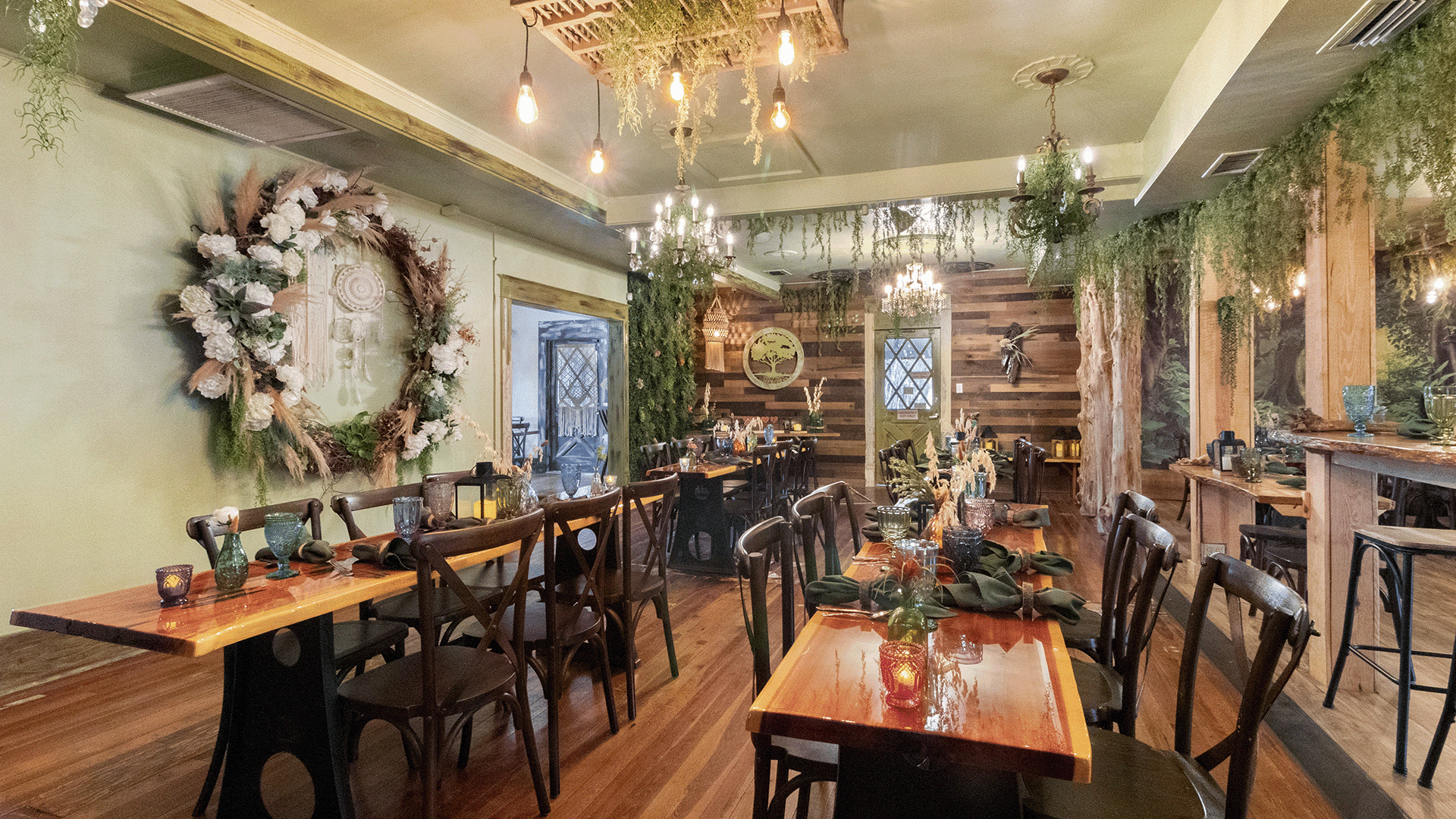 Saxon Manor Weddings | All-Inclusive Historic Wedding Venue Tampa